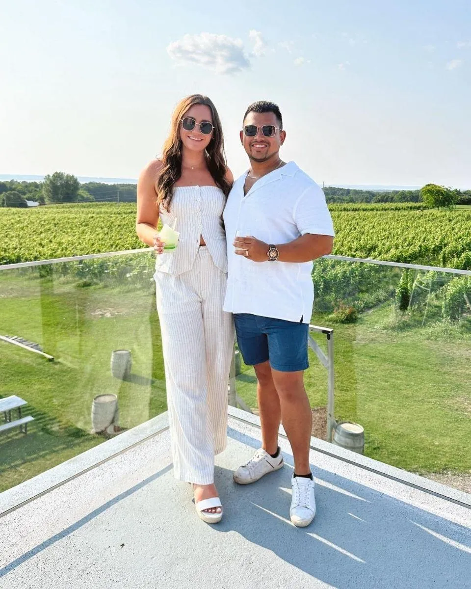 6 Beautiful Traverse City Wineries for Wine Tasting