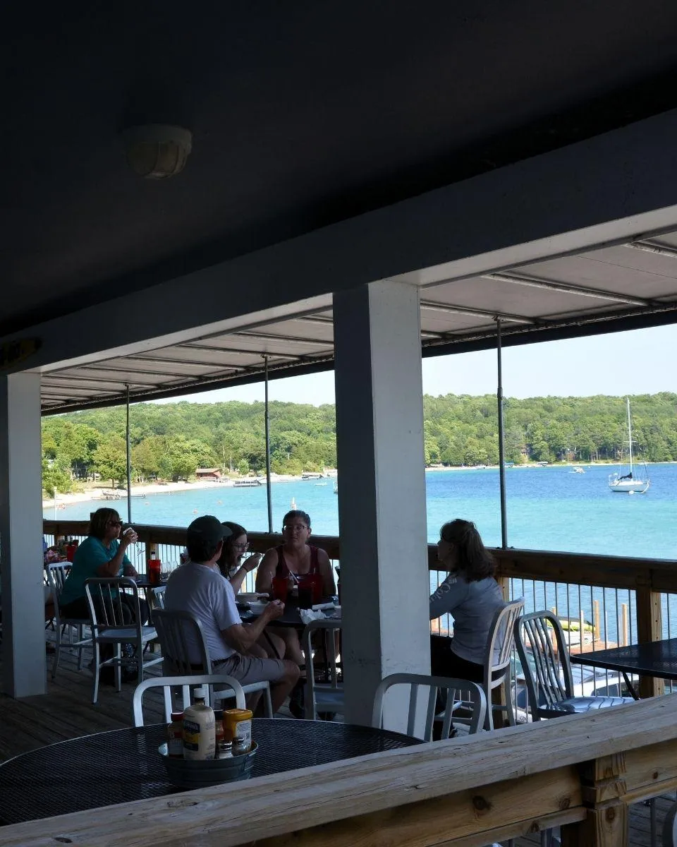 6 Beautiful Traverse City Wineries for Wine Tasting