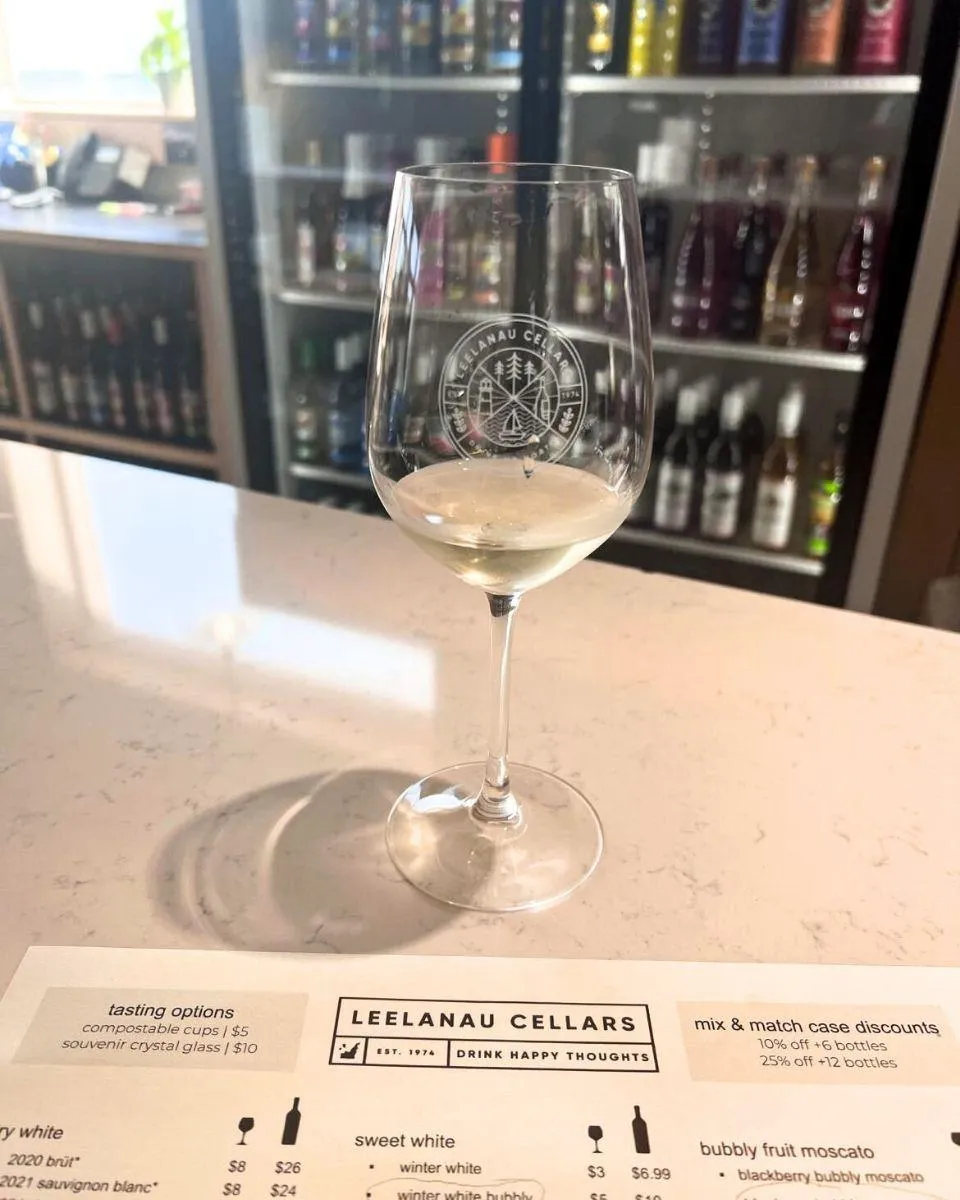 6 Beautiful Traverse City Wineries for Wine Tasting